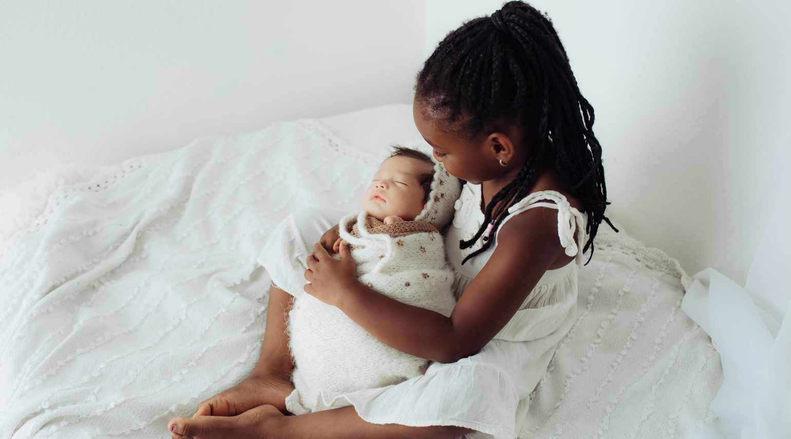 Infant Adoption | Adoption Centers in in AZ, IN| Pregnant Adoption